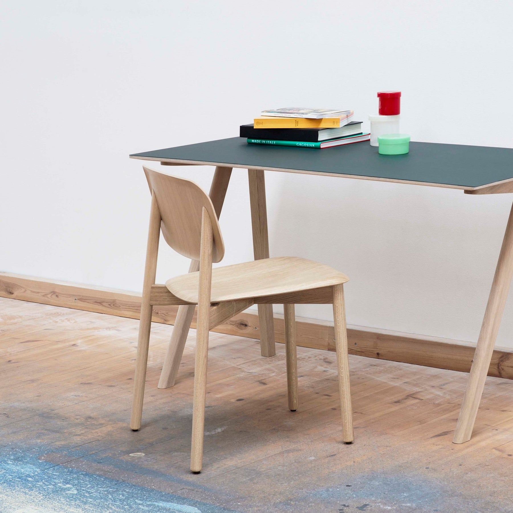 Jídelní židle Soft Edge 60, Oak – HAY | DESIGNSPOT